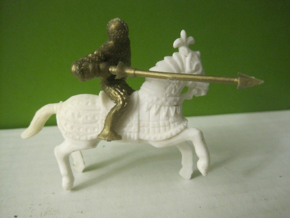 TIM MEE TOYS GERMANY KNIGHTS HORSE 2 INCH SCALE GERMAN MADE PLASTIC TOY ...
