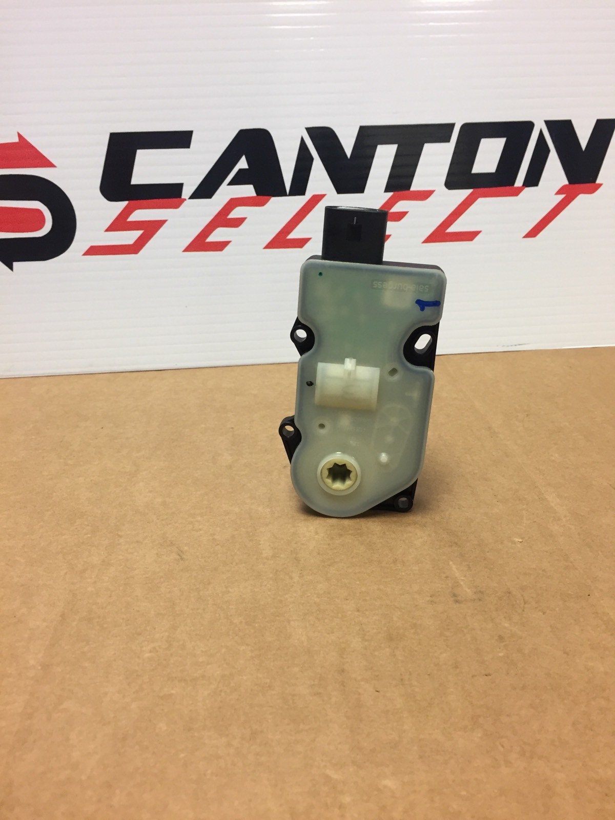 OEM GM Grille Shutter Sensor Actuator Silverado Sierra 22890574 for ...