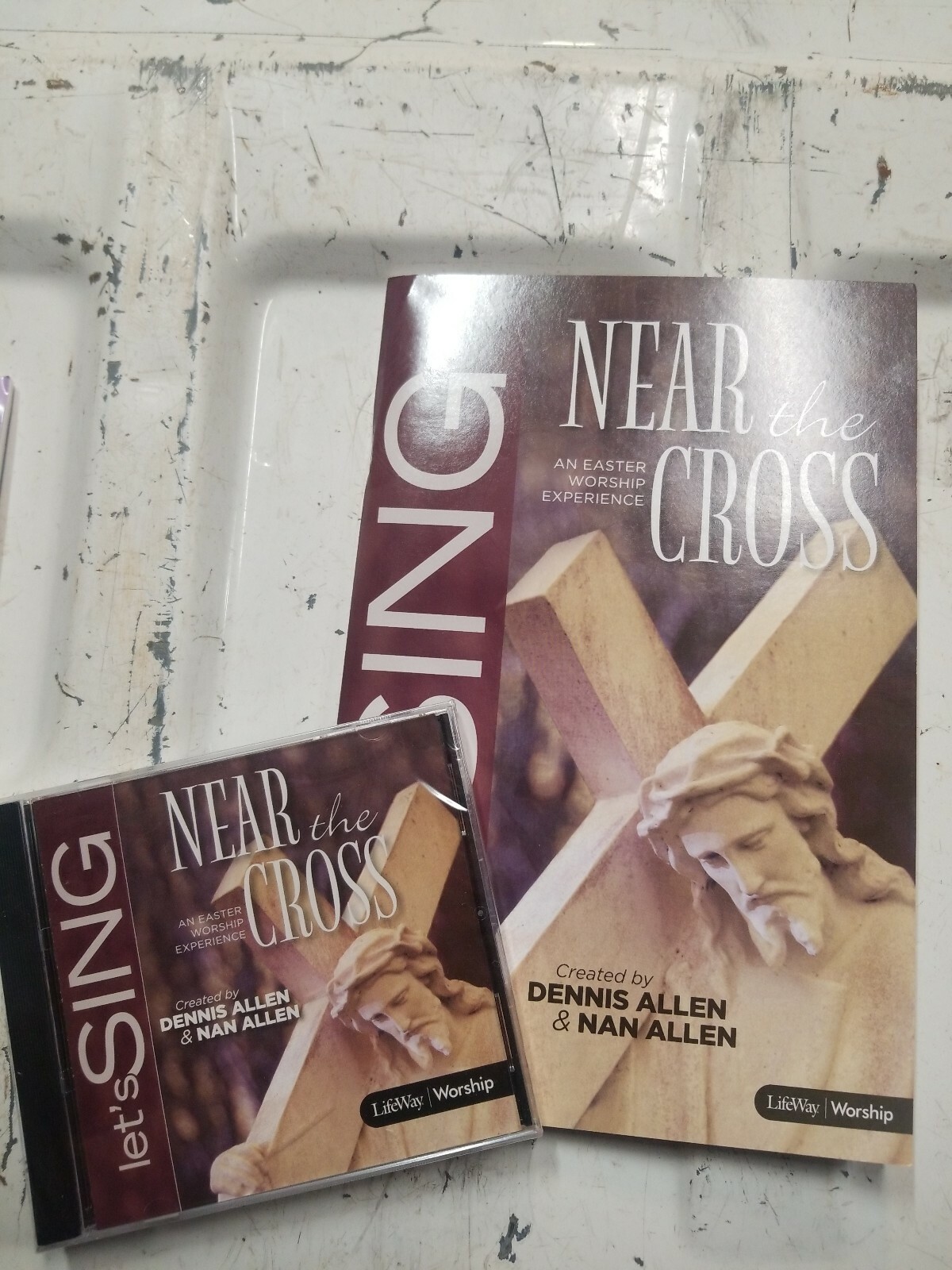 LIFEWAY WORSHIP NEAR THE CROSS SONGBOOK AND CD EASTER EXPERIENCE NEW ...