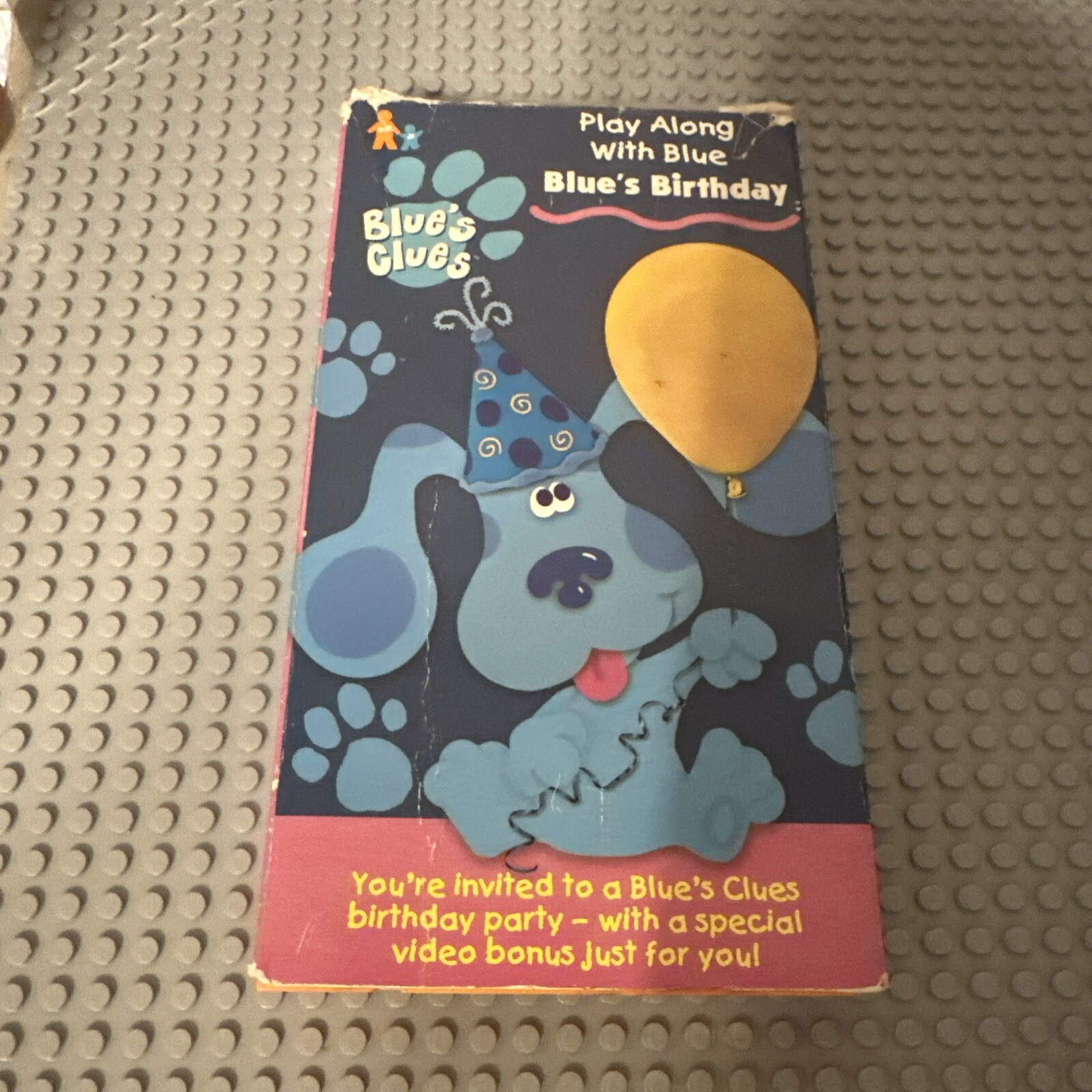 Blue's Clues : Blue's Birthday VHS Tape 1998 Blues Nick Jr Nickelodeon ...