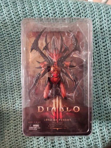 DIABLO 3 Lord of Terror Figure w/25+ Articulation Points 2014 NECA ...