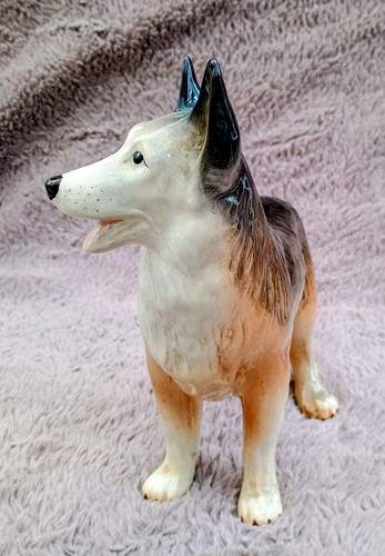 Melba Ware Ceramic German Shephard/Alsation Dog Ornament Approx 20cms x ...