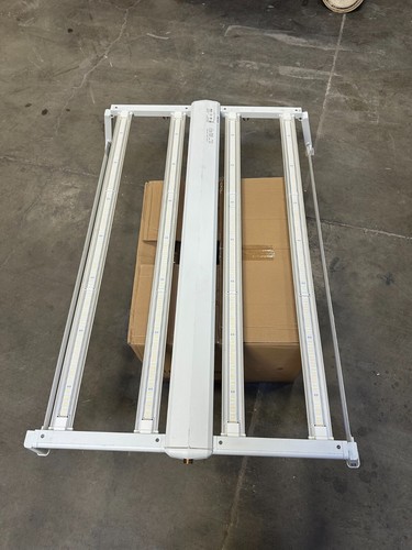 Foldable LUXX 645 LED Pro light | eBay