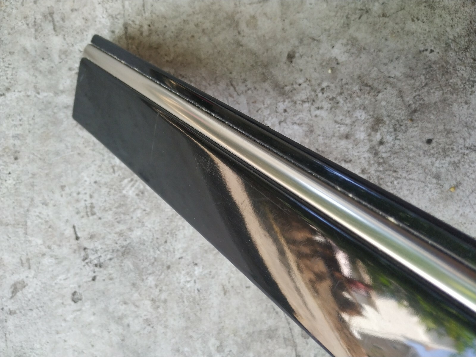 06-09 MERCEDES W251 R350 R500 REAR LEFT DOOR MOLDING TRIM PANEL ...