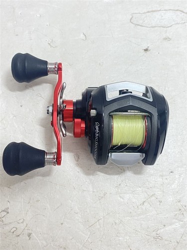 ABU Revo Big Shooter HS Bait Reel Right Handed RH excellent | eBay