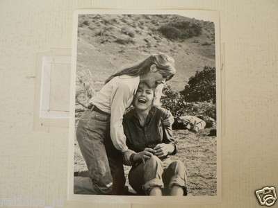 JULIE HARRIS,BETTY CONNER RAWHIDE THE CALF WOMEN 1965 ? CBS PHOTO MOVIE ...