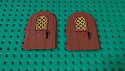 LEGO Harry Potter Castle Brown Door Round Top Nonreinforced w Gold Pane ...