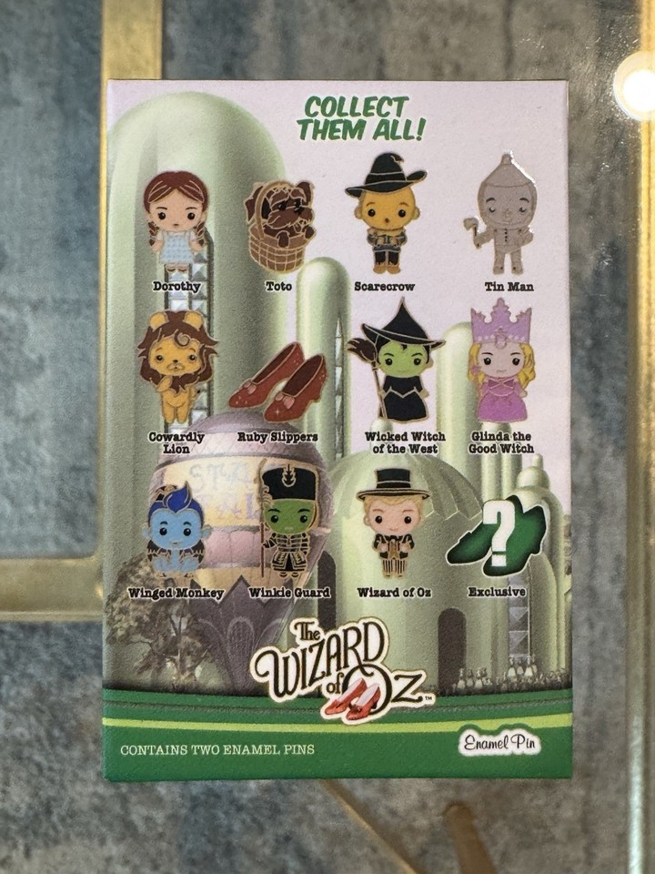 PALM Wizard Of Oz Micro Mystery Pin Glinda The Good Witch LE 150 NEW | eBay