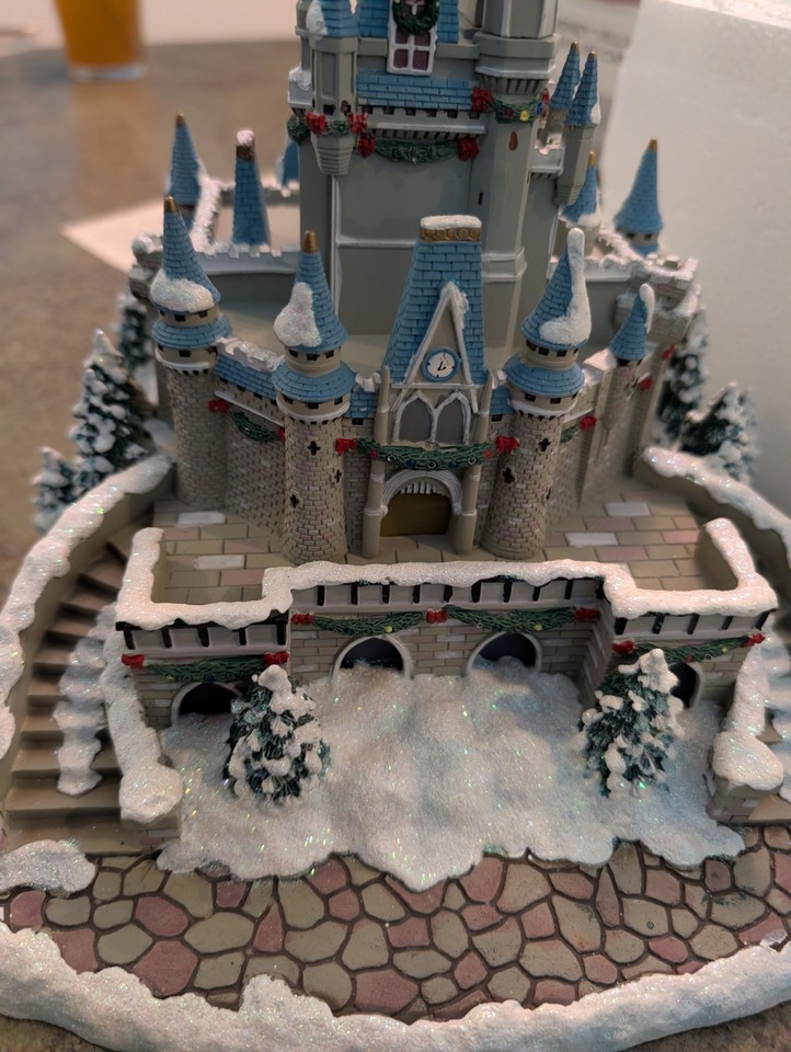 Disney Village WDW Light-Up Cinderella Castle w Tinkerbell BRAND NEW IN ...