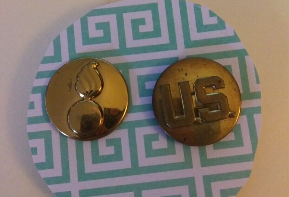MI002-WW2 Army Enlisted Ordnance Collar Brass Pins, Bomb Plus US, Set ...