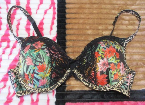 AS NEW, BRAS N THINGS SIZE 12D BRA, ADJUSTABLE STRAPS, PADDED CUPS ...