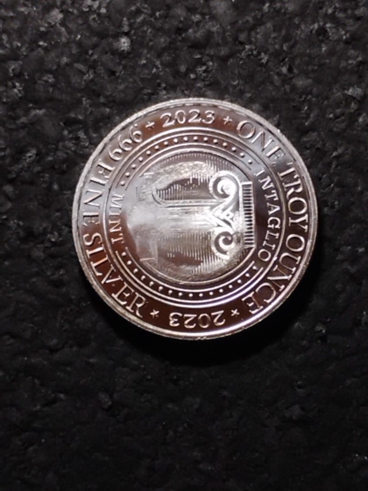 REJECT 1 Oz .999 Silver Round 2023 Intaglio Mint UFOs Over The Kremlin ...