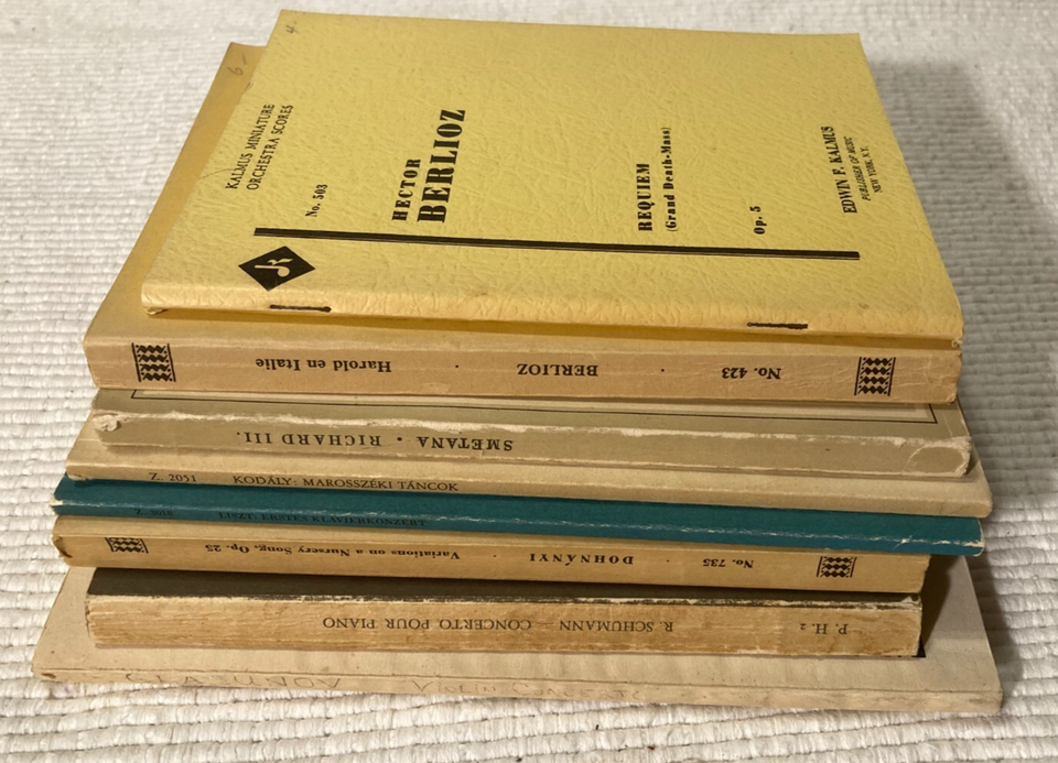 Lot 8 miniature symphony score books, Kodaly Berlioz Smetana Glazunov ...