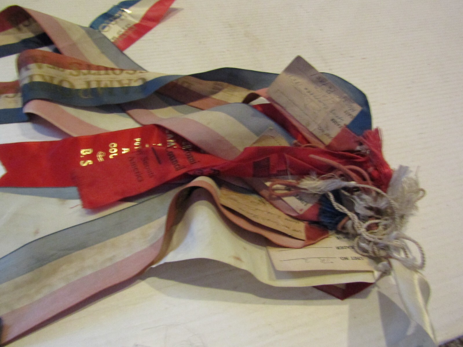 VINTAGE BOY SCOUT SCOUTING TROOP PACK FLAG RIBBONS AWARDS CAMPOREE 1960 ...