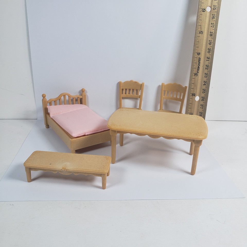 Sylvanian Families Calico Critters Furniture Replacement Table, Chairs ...