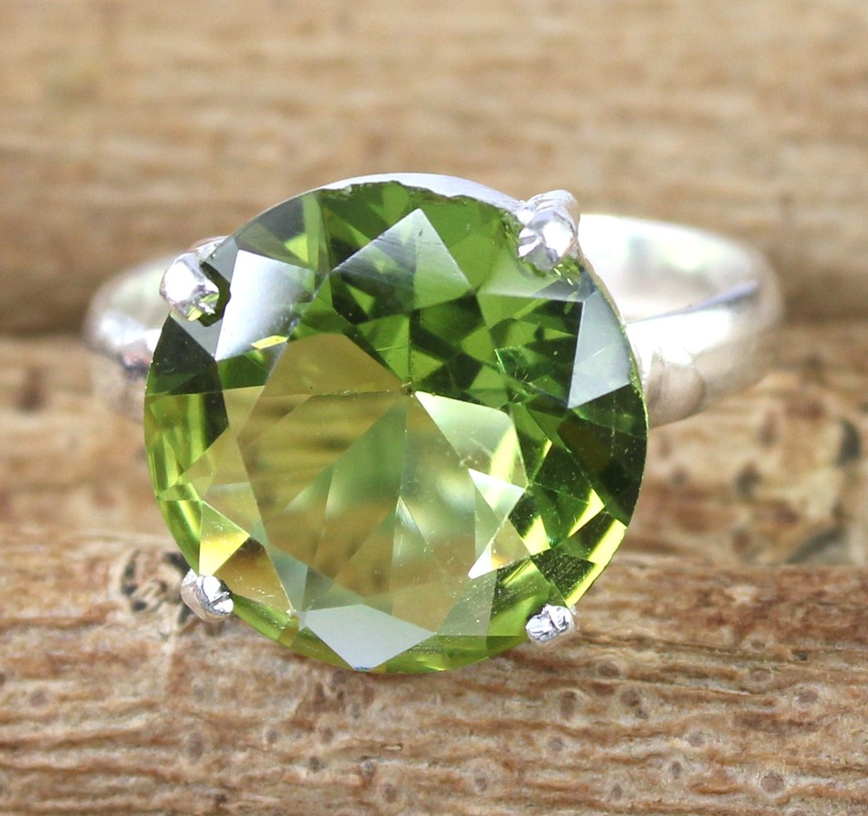 Olive Green Peridot 10.95 Carat Natural Round Gemstone Certified Ring ...