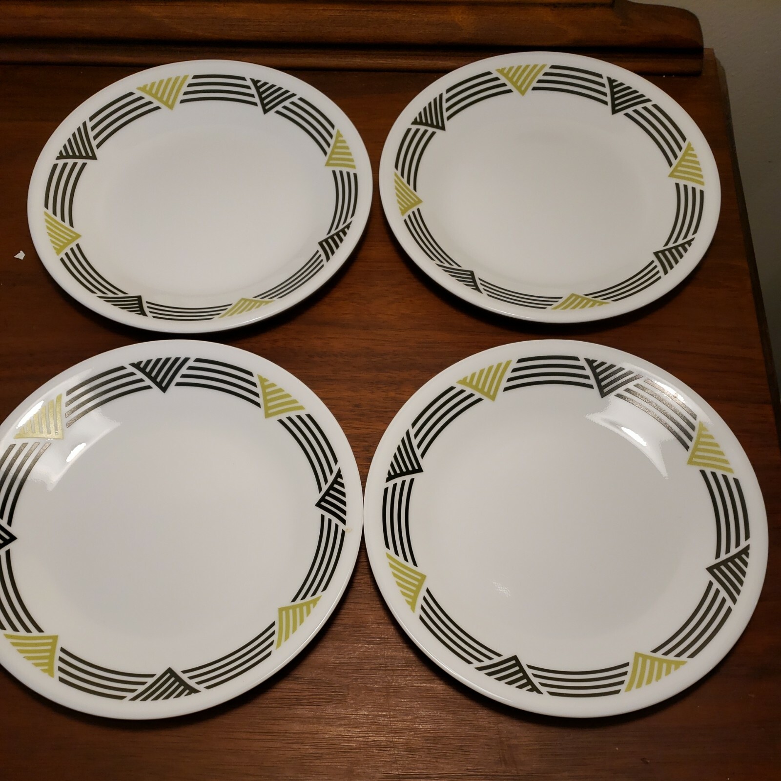 Corelle Global Stripes Set of 4 Bread Plates Green & Black Geometric ...