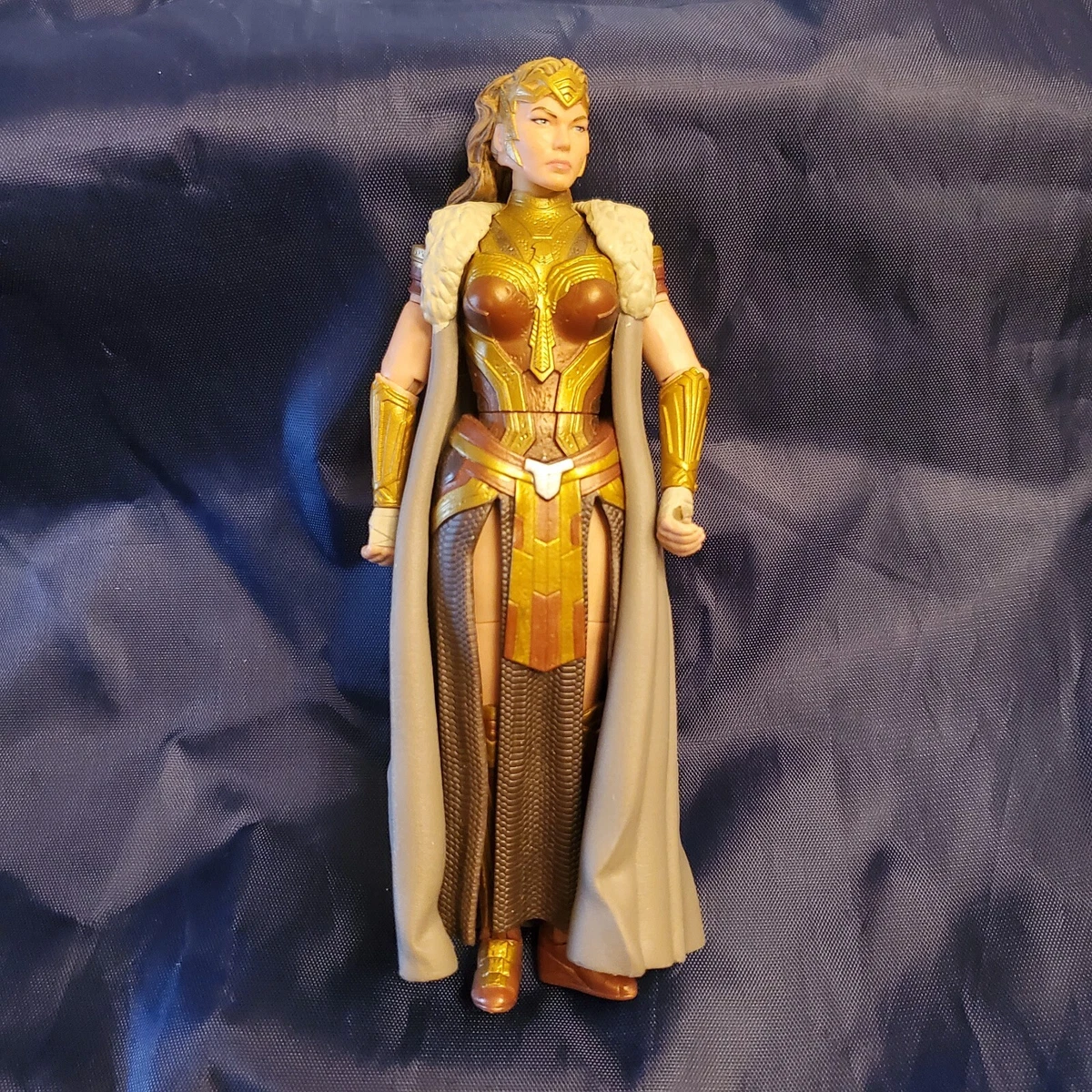 Queen Hippolyta Dc