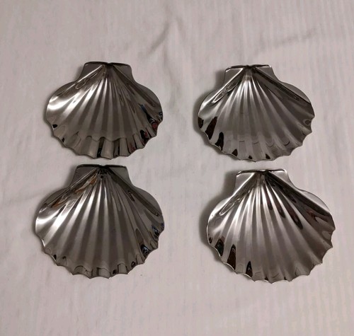 NWT Crate & Barrel Scallop Shell Metal Plates Dish Set Of 4 Stackable ...
