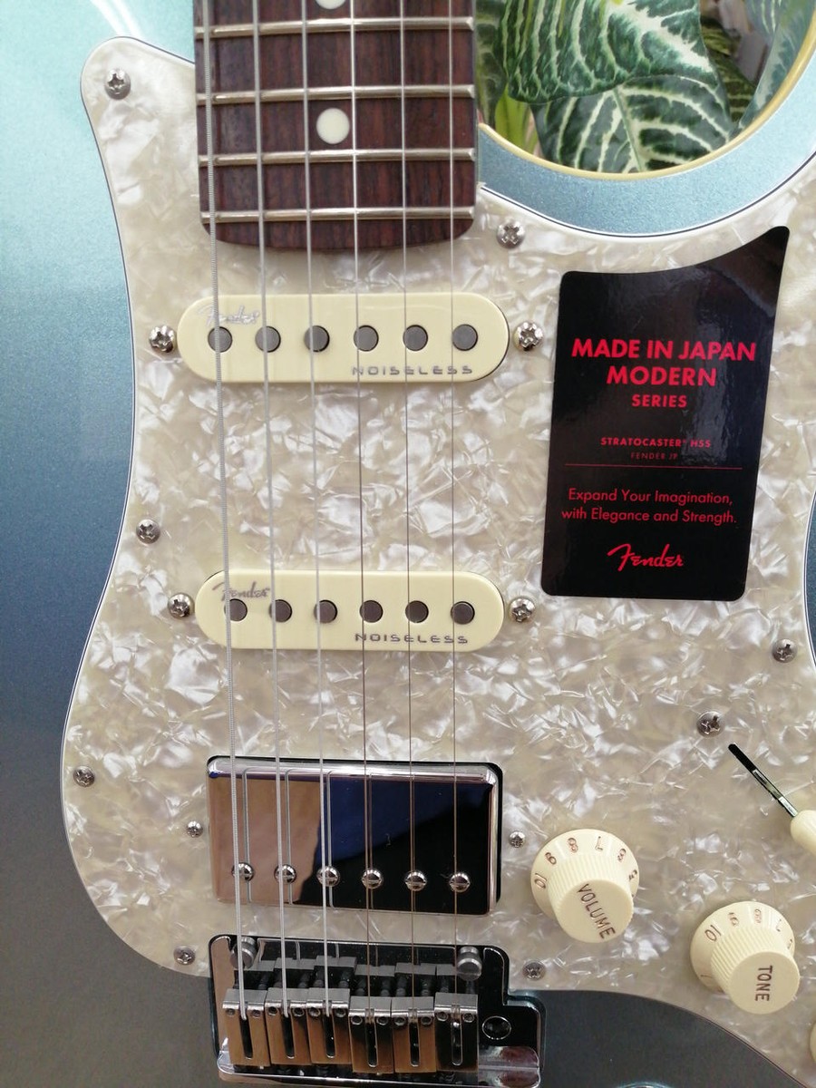 FENDER JAPAN MODERN STRATOCASTER Electric Guitar | eBay FENDER JAPAN MODERN STRATOCASTER Electric Guitar | eBay