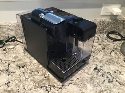 DELONGHI NESPRESSO CAPSULE EN520B ESPRESSO MACHINE WITH MILK FROTHER ...