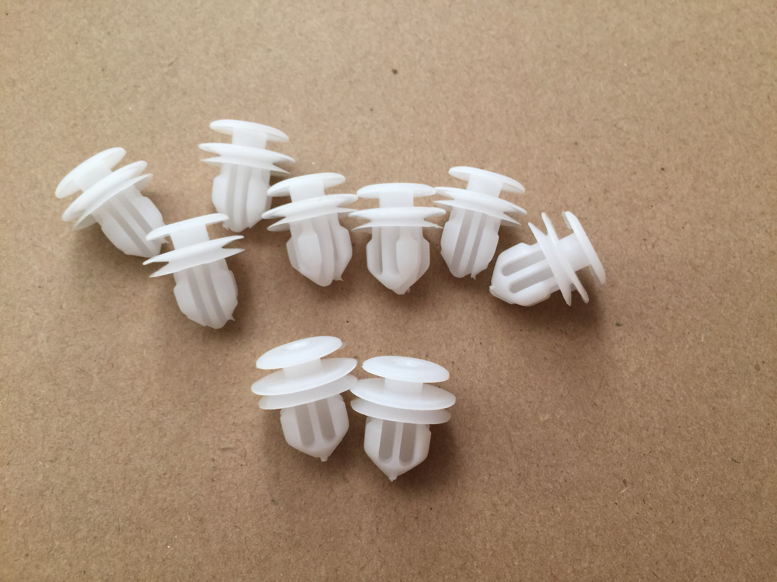 50 Pcs Moulding Nylon Clip Retainer Trim Panel Fastener For Toyota ...