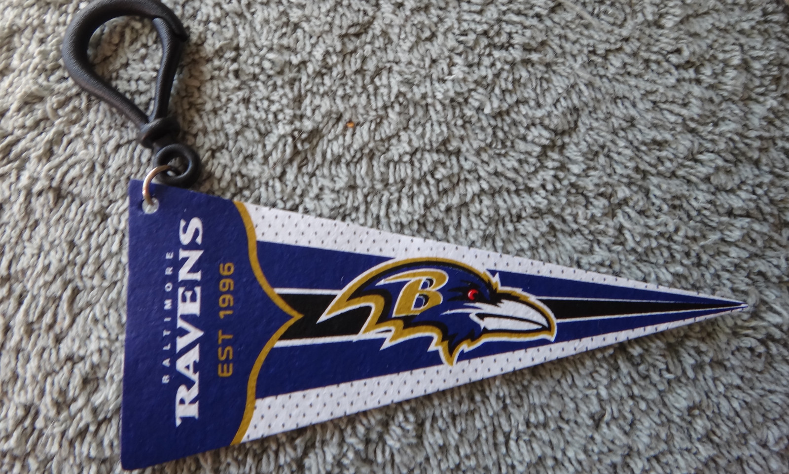Football Ravens 4" Felt Pennant w/ 1.5" Plastic Clip Souvenir | eBay