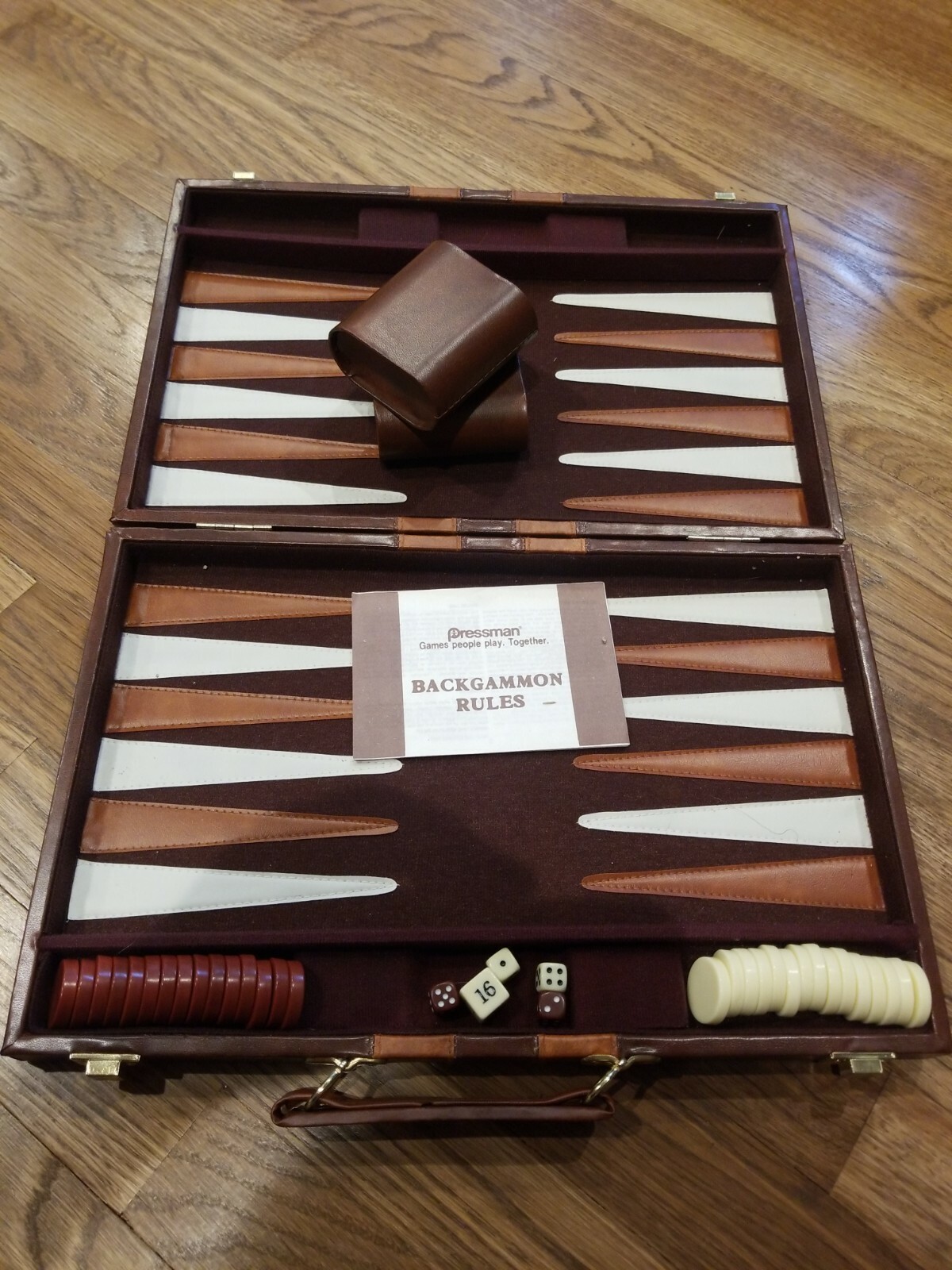 VTG. Tournament Backgammon 1983 Pressman 7014 Leatherette Case Original Box | eBay