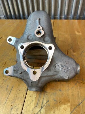 C7 Corvette Rear Knuckle Spindle GM (23113206) | Genuine OEM | Rear