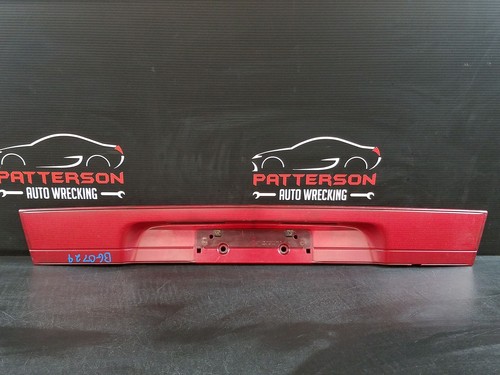 97-99 SATURN SL2 SEDAN CENTER TAIL FINISH TRIM PANEL MOULDING RED | eBay