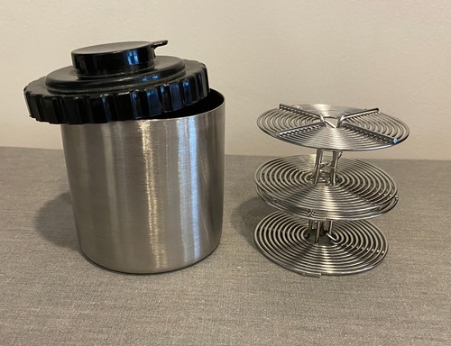 Stainless Steel Film Developing Tank 16oz with (2) 35mm Reels - FREE ...