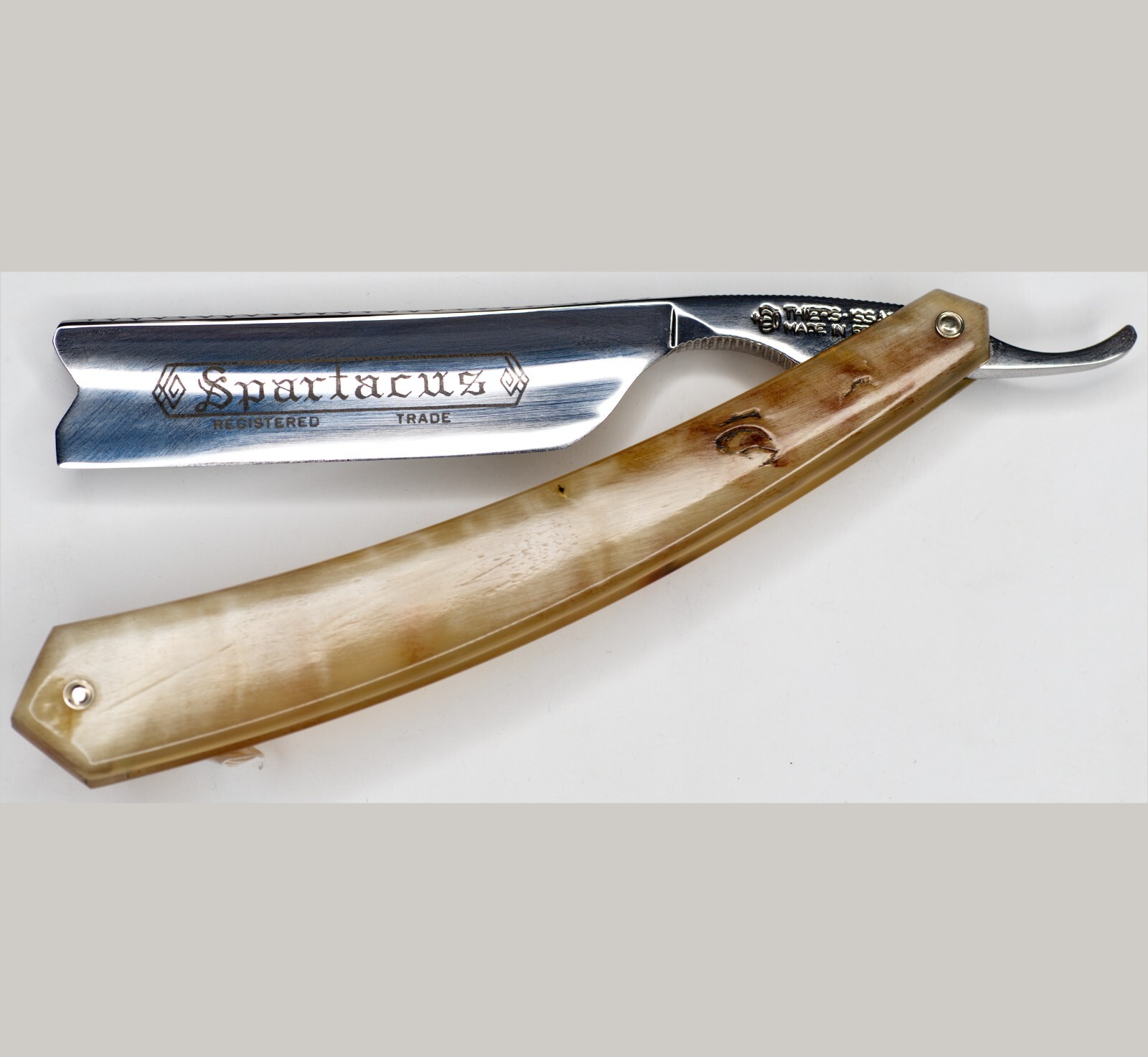 Thiers Issard 188 Spartacus 7/8" Extra Hollow Ground Straight Razor ...