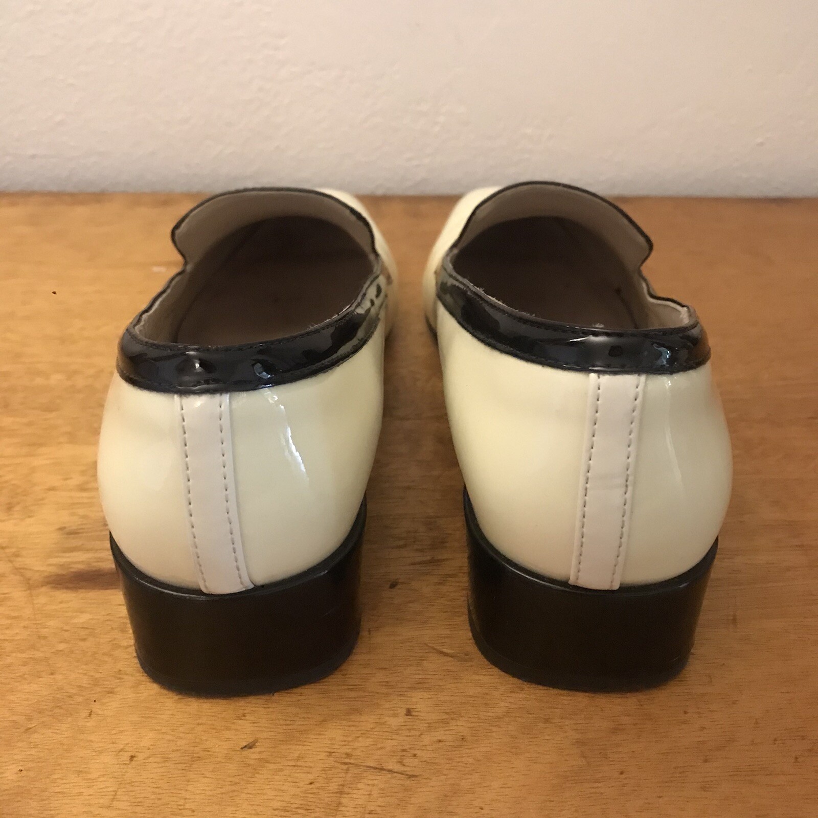 CLARKS V&A Designer Limited Edition Swixties Ball Womens Loafer Shoes ...