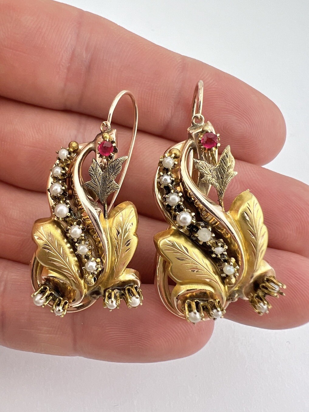 Victorian Georgian Tri Gold Ruby Glass Seed Pearl Flo… - Gem