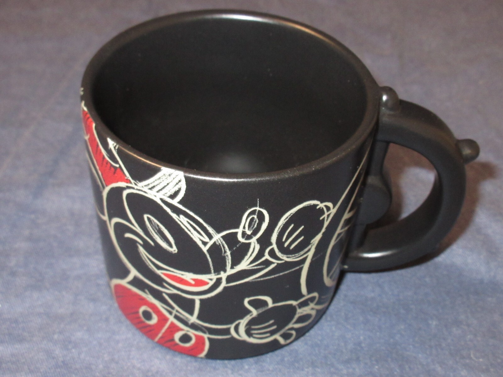 HALLMARK Mickey Mouse Disney STEAMBOAT WILLIE Mug Ship’s Wheel Full ...