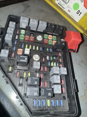 2008-2016 GMC Acadia Buick Enclave Wiring Junction Block OEM 20972849 ...