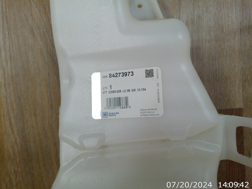 Washer Fluid Reservoir-L, FWD GM Parts 84273973 | eBay