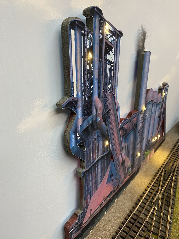 N Scale BLAST FURNACE - Steel Mill Building Flat w/ LEDs - Trackside ...