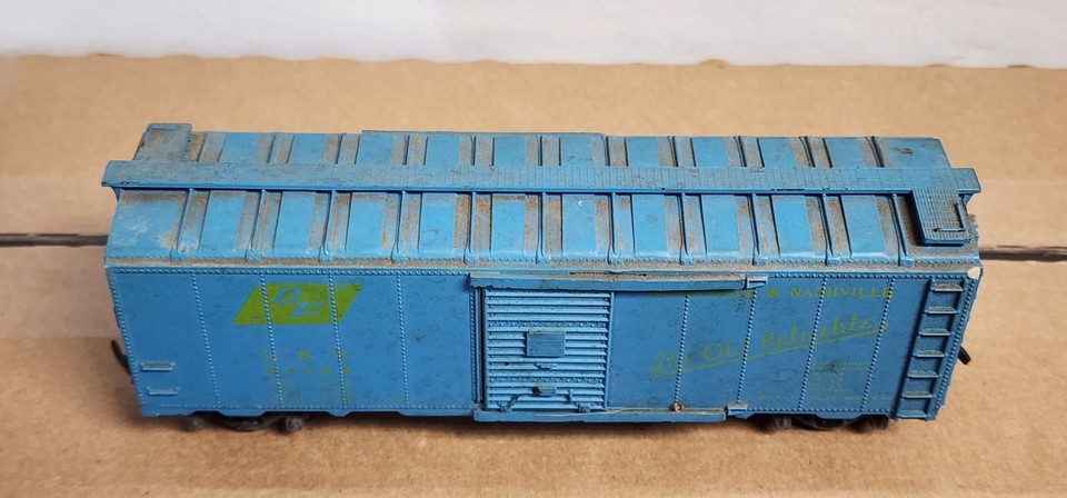 Louisville Nashville RR 40' SD Boxcar 97153 Sprung Trucks Owner Built ...