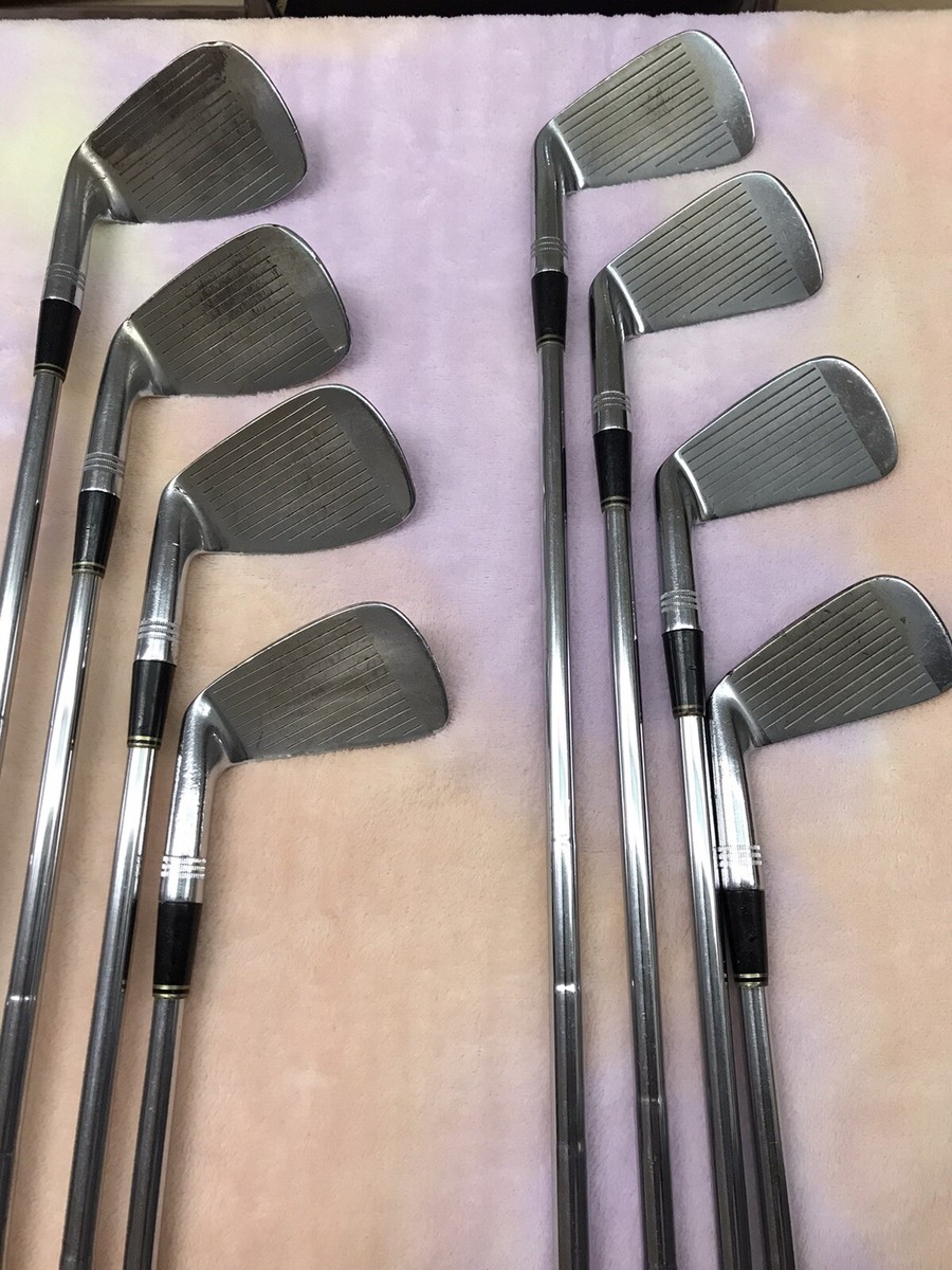 Wilson Staff Tour Blade Golf Iron Set 3-PW (8) Stiff Steel Wilson Staff Tour Blade Golf Iron Set 3-PW (8) Stiff Steel