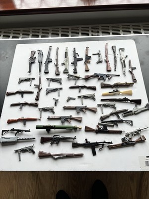 VINTAGE ACTION MAN ORIGINAL BROKEN GUN LOT FOR KITBASHING OR REPAIRS ...