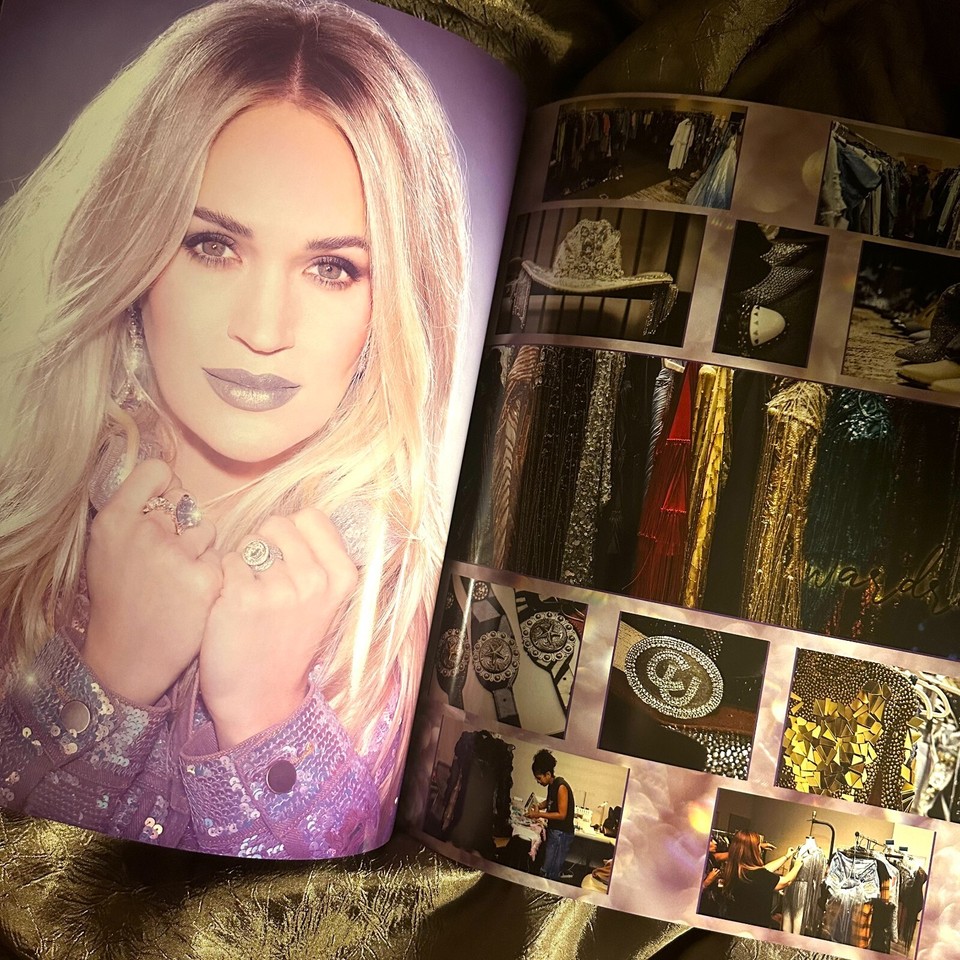Carrie Underwood Official Concert PROGRAM Book Denim and Rhinestones ...