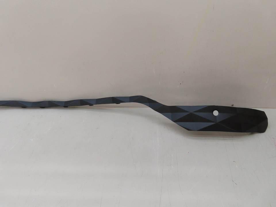 2022-2023 HYUNDAI Tucson Rear Center Bumper Cover Molding OEM 86696-N9050