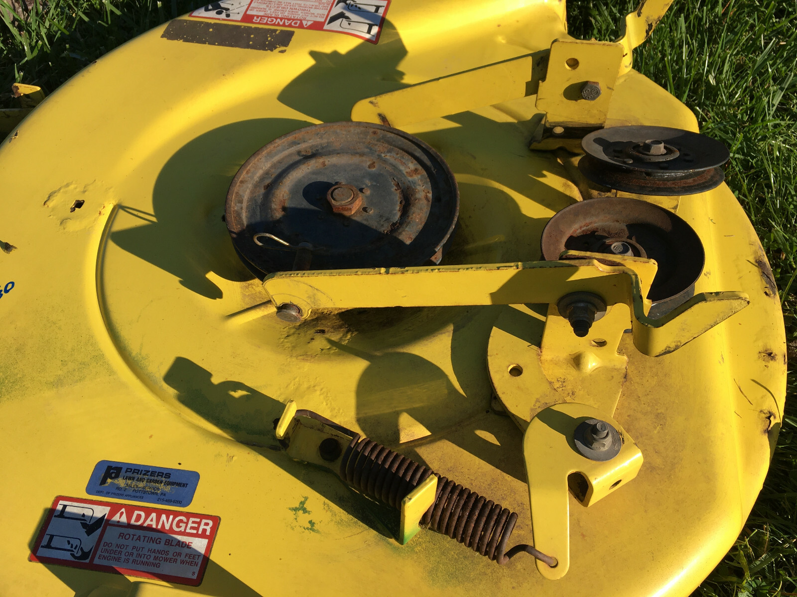 John Deere STX30 30" Lawn Mower Cutting Deck Assembly AM106123 STX 30 | eBay