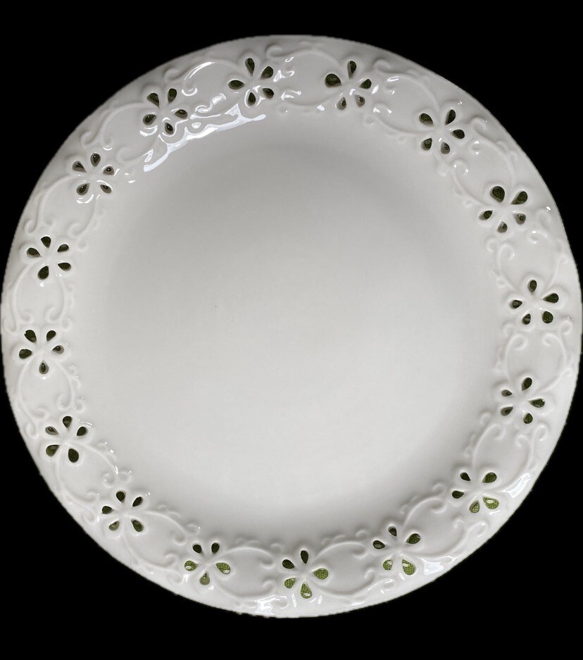 Grace's Teaware Vintage Pierced Daisy Dish White 8" Scalloped Lace Edge ...