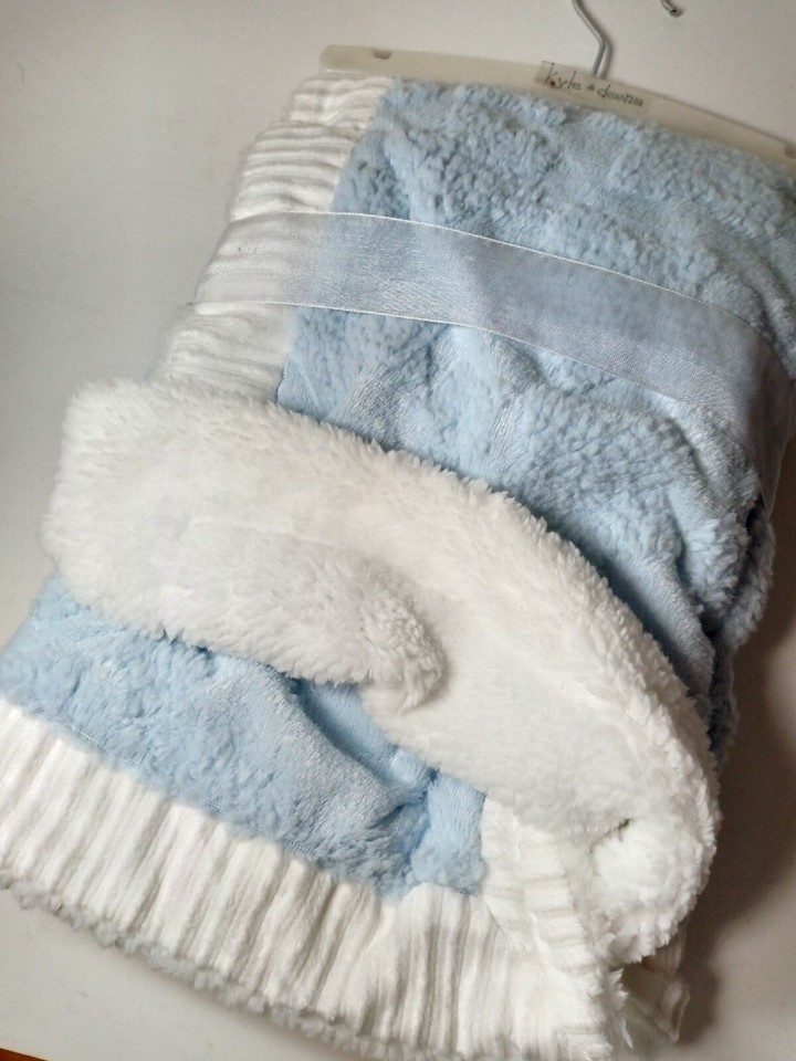 NWT KYLE & DEENA Baby Boy Crib Throw Blanket 30x30 Plush w/ Stars | eBay