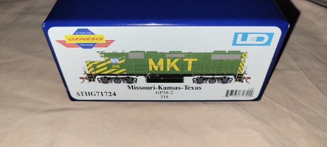 Athearn ATHG71724 HO Genesis GP38-2 MKT #318 for sale online | eBay
