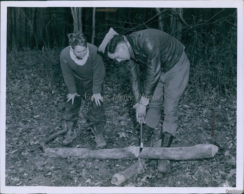 News Photo Hatchet Use Taught To Charles Scanlon By Scoutmaster Zepp ...