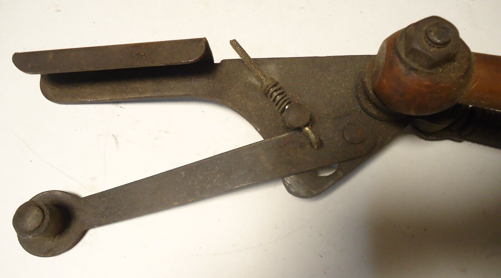 Vintage Clay Pigeon Skeet Hand Held Thrower with 13" Wood Handle | eBay