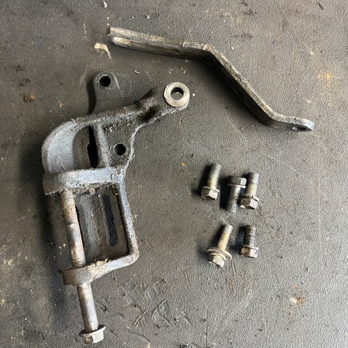 88-95 TOYOTA PICKUP 4RUNNER ALTERNATOR MOUNT BRACKET TENSIONER 3VZE 3VZ ...
